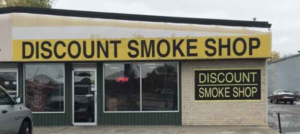 Discount Smoke Shop Fargo North Dakota United States Tobacco shop